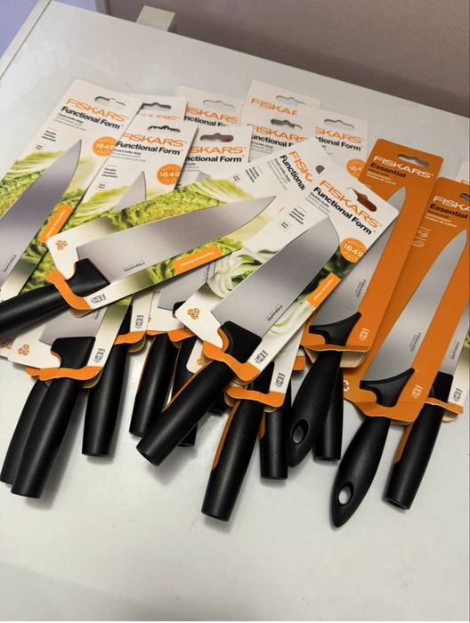 Cutite Fiskars mari si mici Craiova • OLX.ro