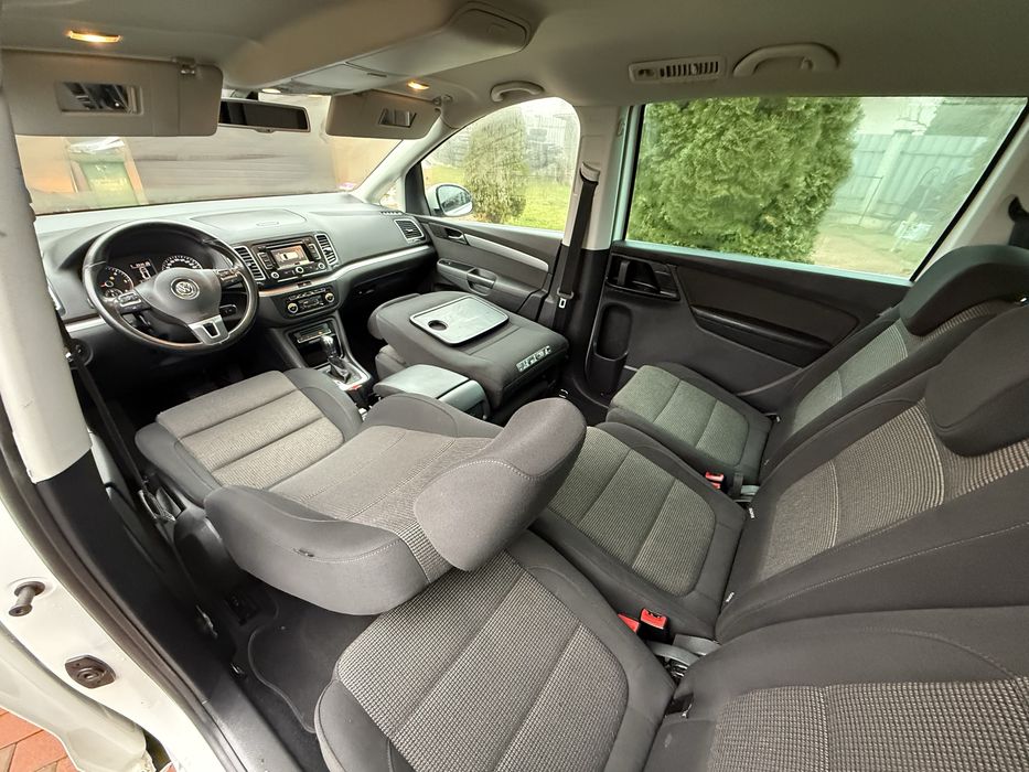 VW SHARAN 2.0tdi* 140cp* AUTOMAT/7 locuri!!! Botosani • OLX.ro