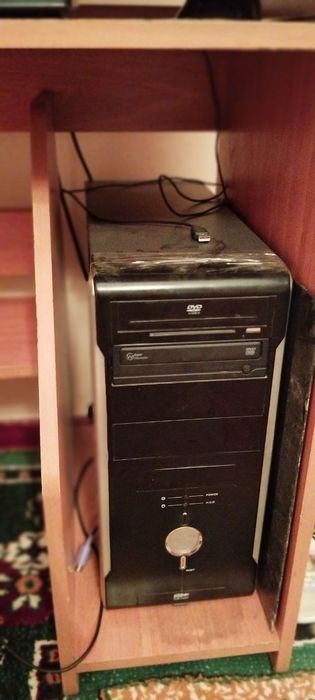 Kompyuter sotiladi: 1 000 000 сум - Настольные Ташкент на Olx