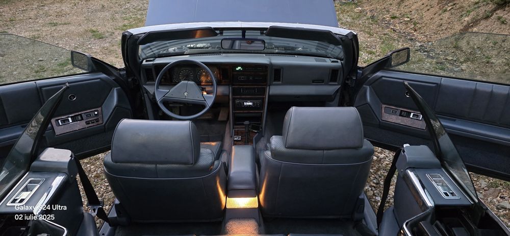 Chrysler Le Baron decapotabil Retro Baia Mare • OLX.ro