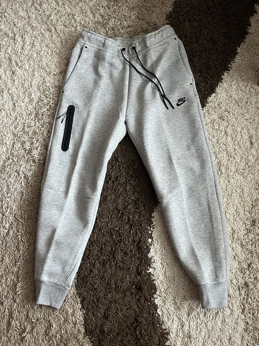 Nike Tech fleece гр. София Център • OLX.bg