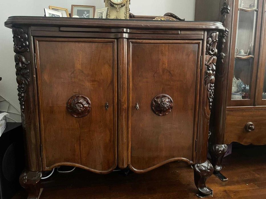 Vând mobila Baroc vienez: bufet, servanta Bucuresti Sectorul 2 • OLX.ro