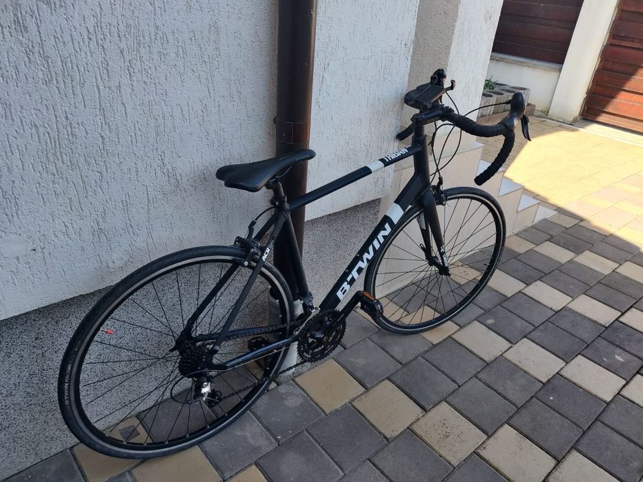 Bicicleta sosea/strada/ cursiera B'TWIN Triban 500 Livezeni • OLX.ro