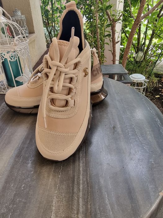 Pantofi casual Chanel 38 Deva • OLX.ro