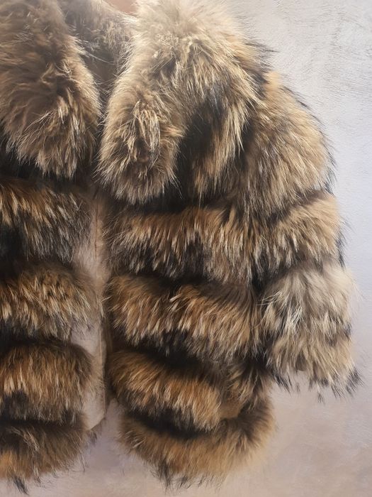 Haina blana raton Iasi • OLX.ro