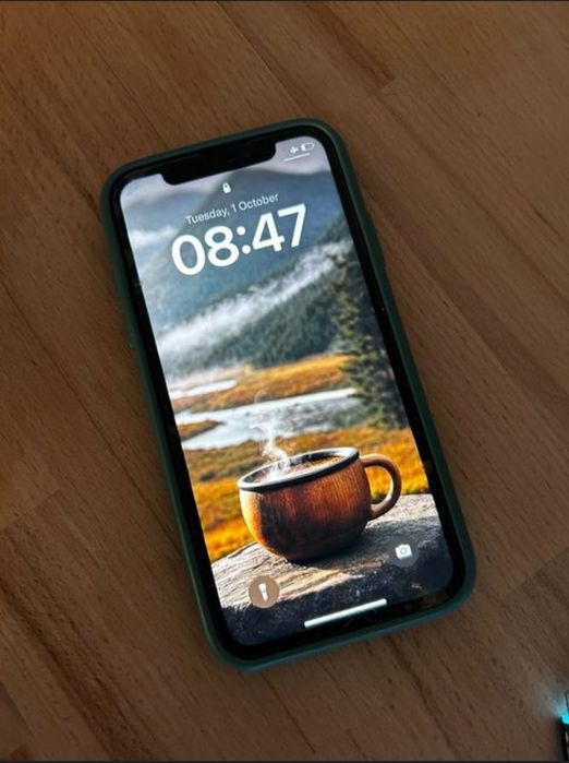 Iphone 11 98% sănătate Predesti • OLX.ro