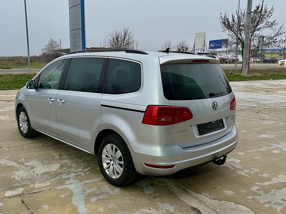 Vw sharan 2012 impecabil navigarie mare pilot automat camera mansalier ...