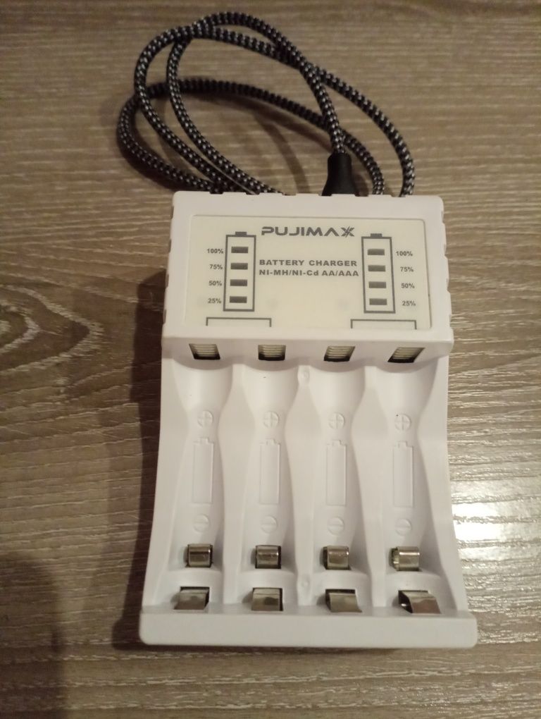 НОВО!!! Зарядно за батерии 3 ААА и 2 АА. гр. Пазарджик Ставропол • OLX.bg