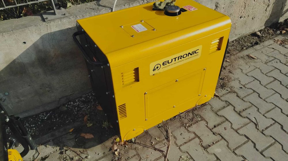 Vand generator mobil 7,5Kw 230v/400v diesel Super-Silent EM9000DE ...