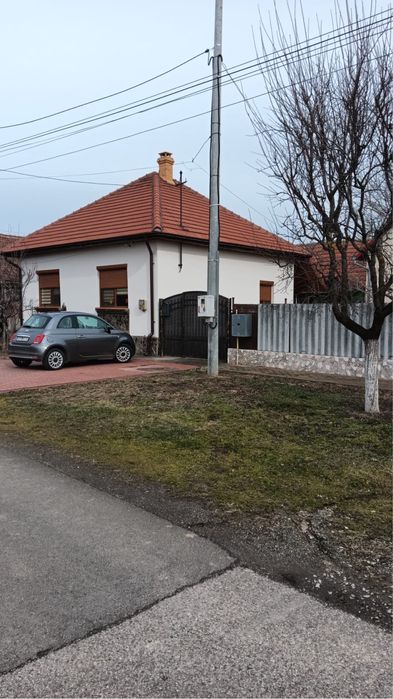 Casa ,anexa si gradina Ineu Ineu • OLX.ro
