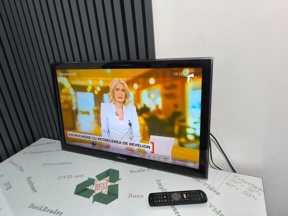 Televizor Samsung UE32D5720RS 32 inch Smart TV cu porturi multiple ...