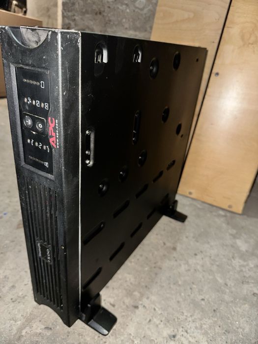 APC UPS 1500 tower гр. София Летище София • OLX.bg