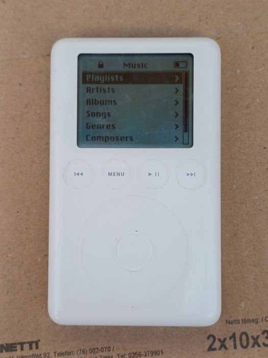 Apple iPod classic photo 3rd Generation White A1040 - stare buna ...