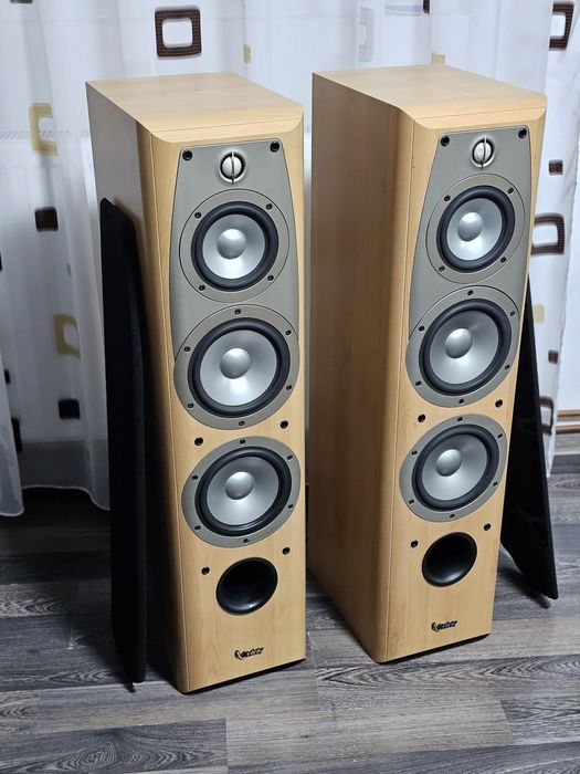 Boxe de podea Infinity Alpha 40 / Cutii originale Ploiesti • OLX.ro