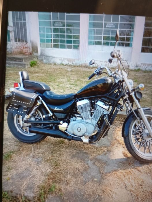 Suzuki intruder vs 700 Beba Veche • OLX.ro