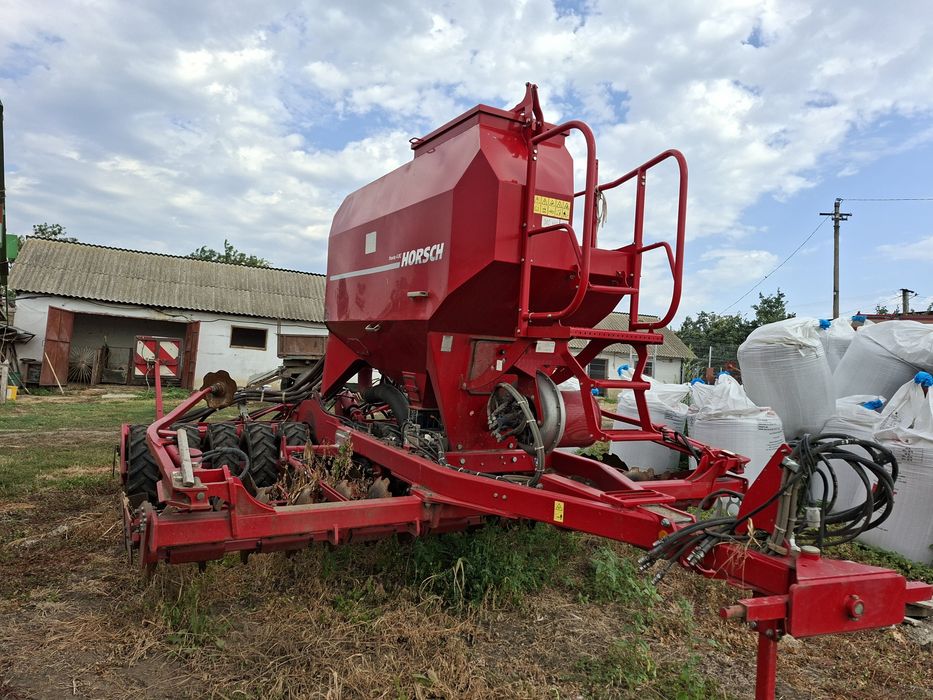 Vand semanatoare Horsch Arsura • OLX.ro