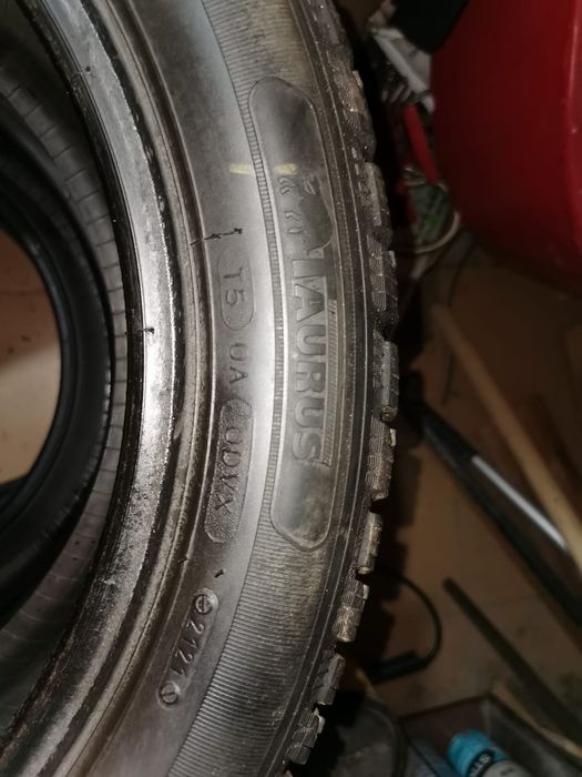 Vând anvelope de iarna Scurtesti • OLX.ro