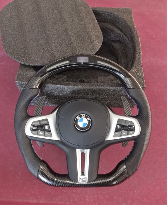 Volan BMW M Performance Carbon LED cu Padele Bucuresti Sectorul 2 • OLX.ro