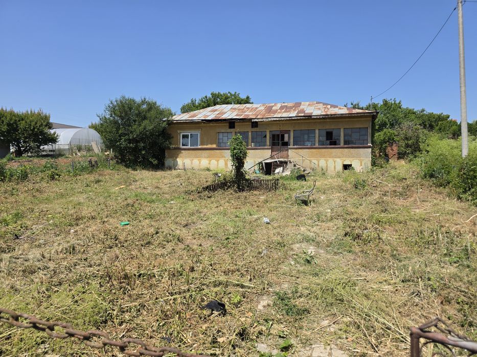 Casa cu teren 940 mp, utilitati, Adunatii Copaceni – aproape Bucuresti ...