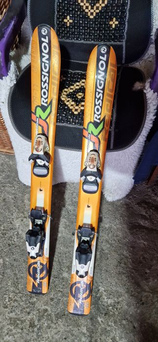 Schiuri tura, diferite modele, placă snowboard, Bețe schi, costume sch ...