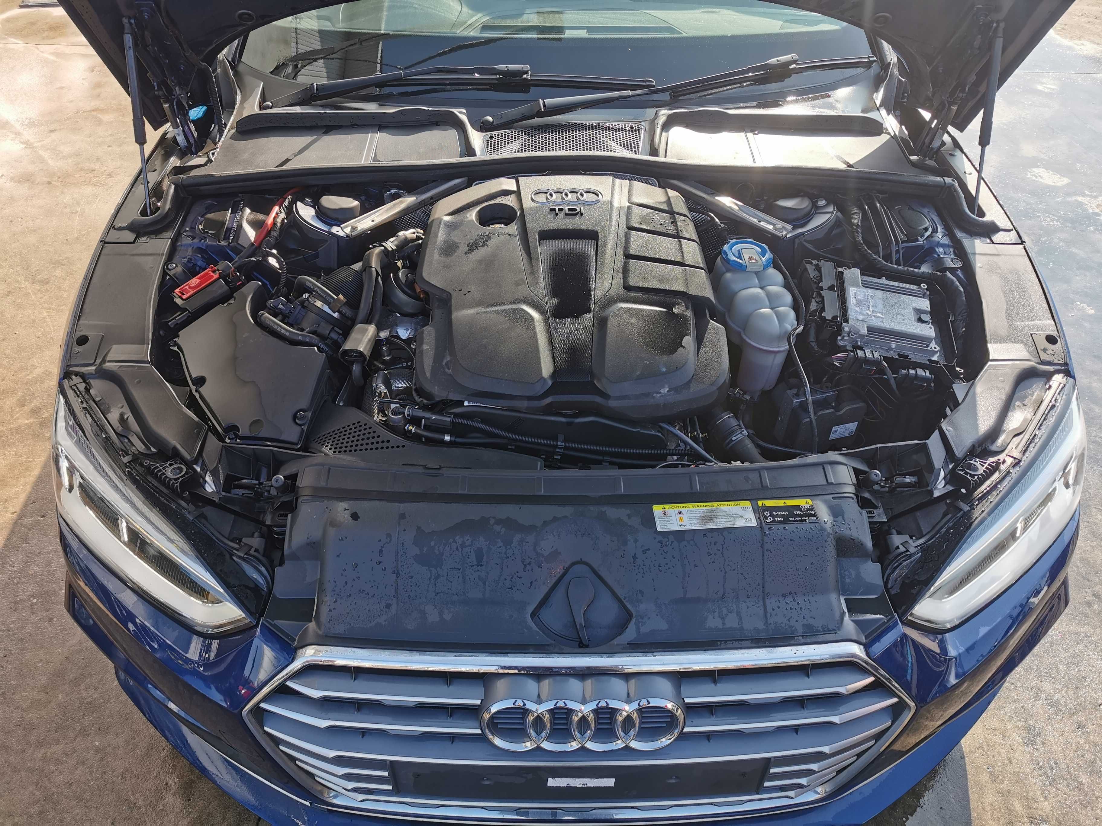 Dezmembrez Audi A5 B9 S Linne 2 0 Deta Bara Fata A5 B9 Capota A5 Far