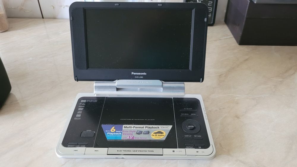 Dvd player portabil boxe si aparat photo Bucuresti Sectorul 3 • OLX.ro