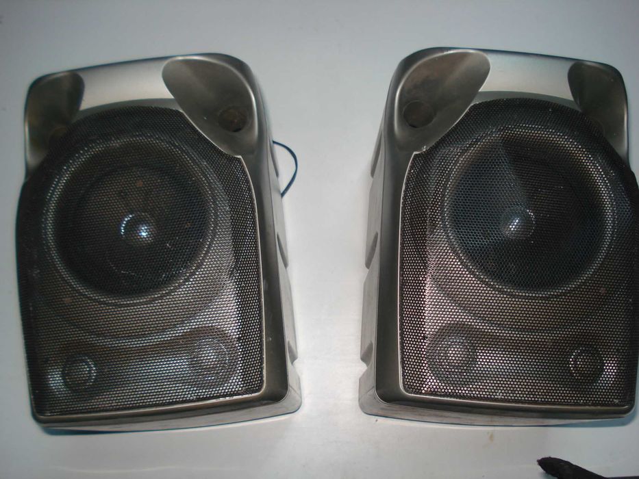Boxe Audio - DIFUZOARE - 24 / 16 cm - 2 Bucati Constanta • OLX.ro