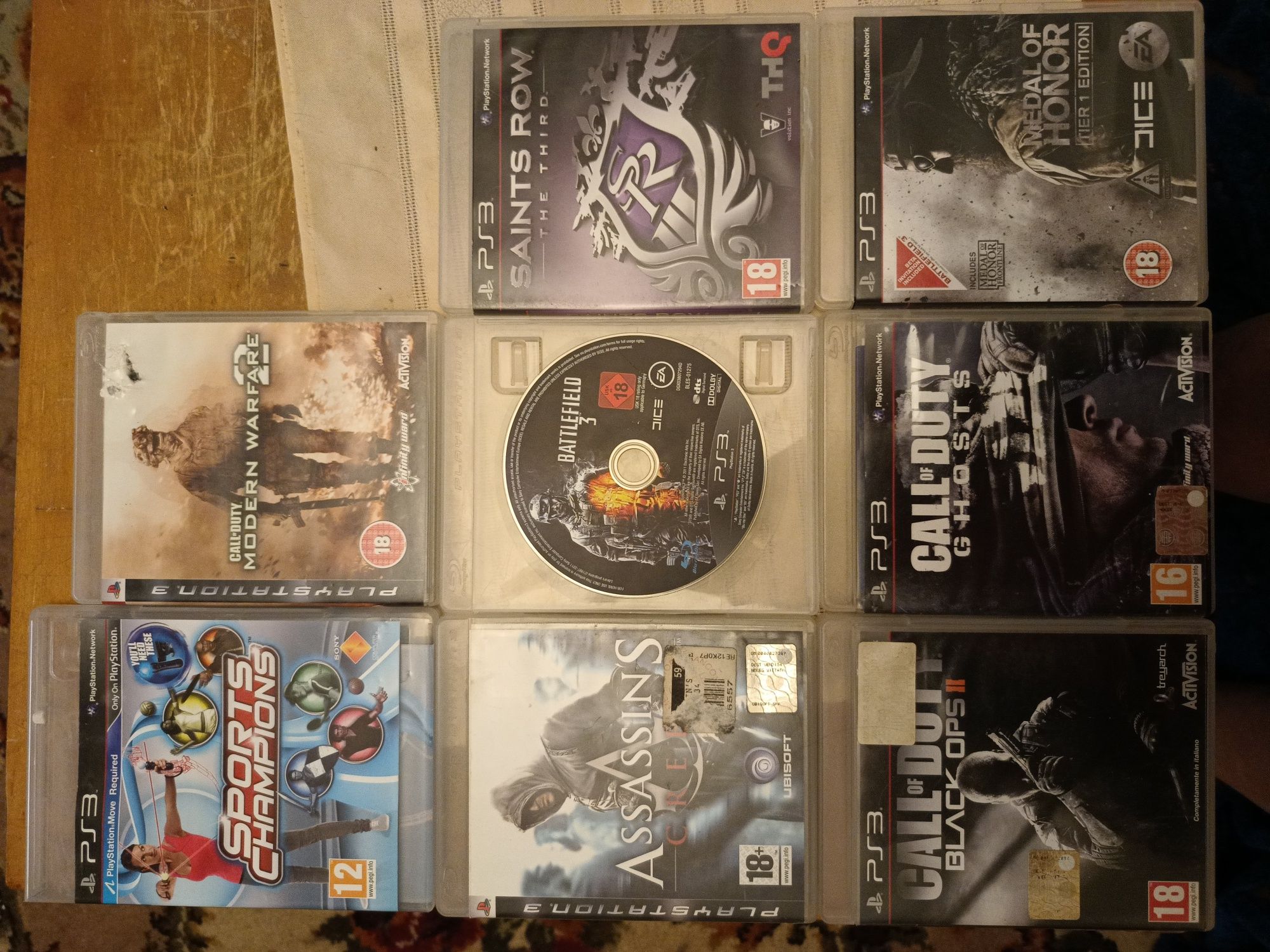 Schimb PS3 si jocuri avantajos consola Sony PS3 GRATIS Buhusi OLX.ro