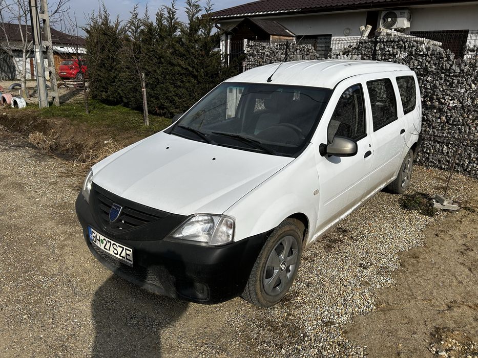 Vand Dacia Logan MCV 2008 Oradea • OLX.ro