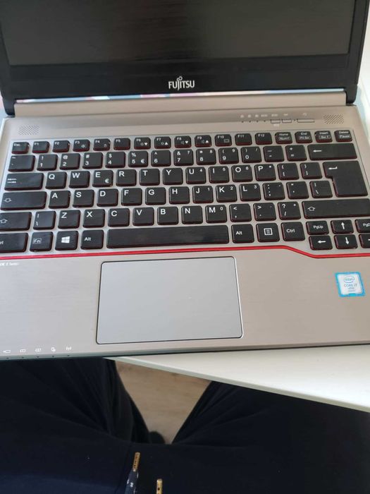Fujitsu Siemens E 736,I7 gen6, pret fix Sannicolau Mare • OLX.ro