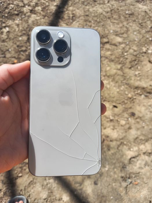 Ayfon 15pro max sotiladi: 1 100 000 so’m - Mobil telefonlar Qarshi на Olx