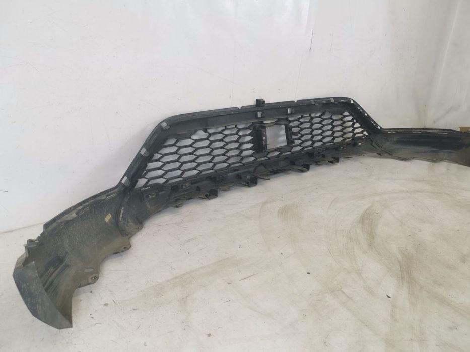 Grila Inferioara Bara Fata Dacia Sandero Stepway generatia 3 2020 202 Bucuresti Sectorul 6 • OLX.ro