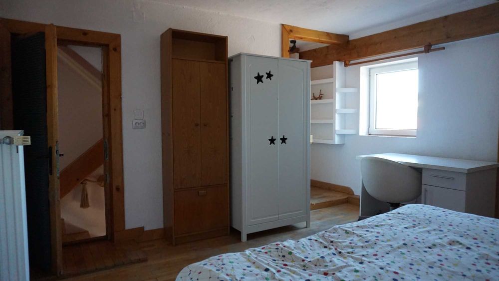 4 Camere de inchiriat la casa cu curte langa magazinul STAR Brasov • OLX.ro