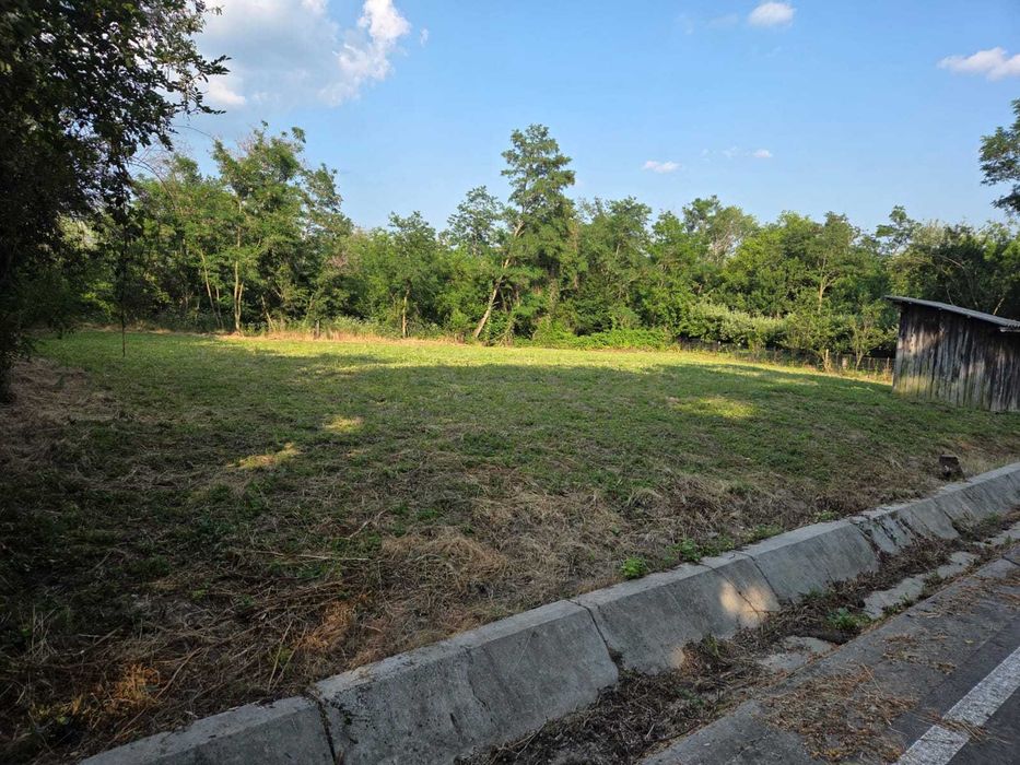 Vand teren 1.400 mp in sat Lacurile , comuna Ciofrangeni ,jud. Arges ...