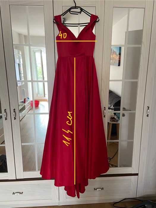 Rochie de eveniment rosie SPEDRE Brasov • OLX.ro