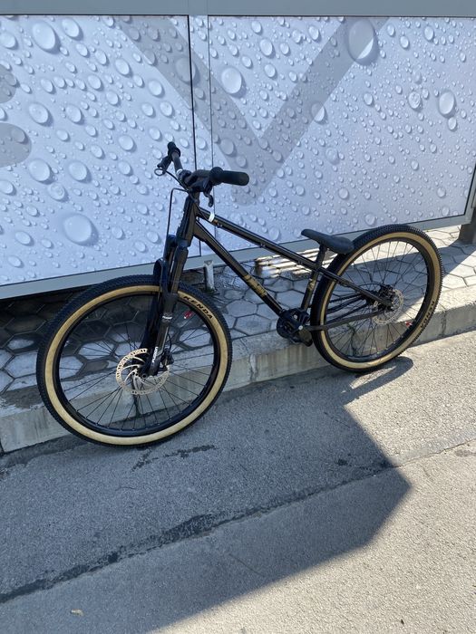 Dirt jump колело dmr sect pro гр. София Белите брези • OLX.bg