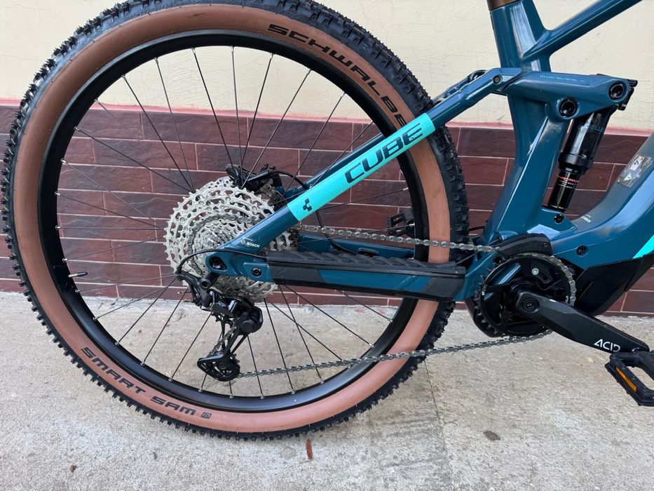Bicicleta Cube Stereo Hybrid Race 140s 29 carbon Bosch 625 Leresti • OLX.ro