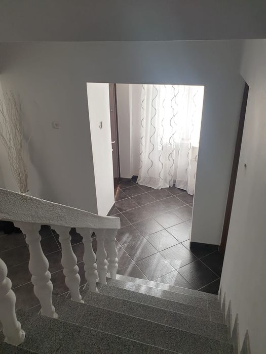 Casa de vanzare in comuna Lalosu,Jud. Valcea,P+1E+M Berbesti • OLX.ro
