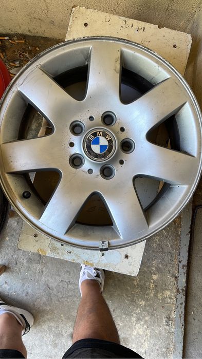 Vand / Schimb Jante Bmw R16 Mangalia • OLX.ro