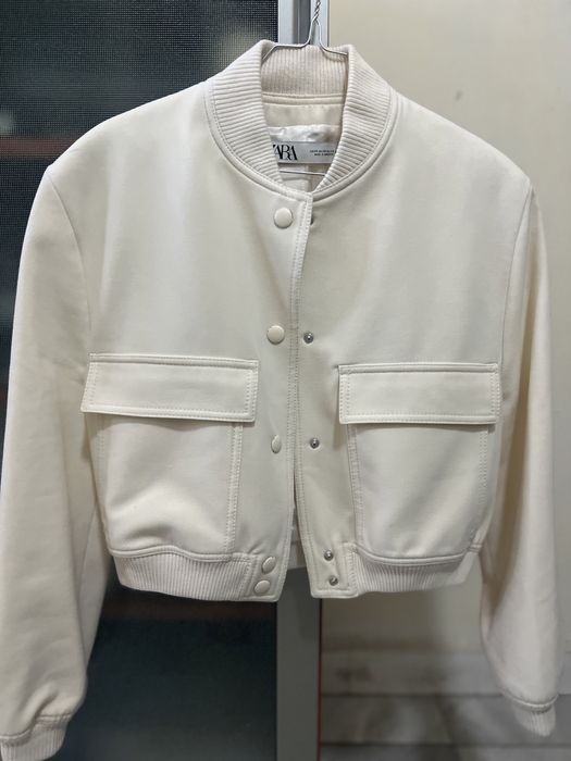 Пилотско яке Zara гр. Казанлък • OLX.bg