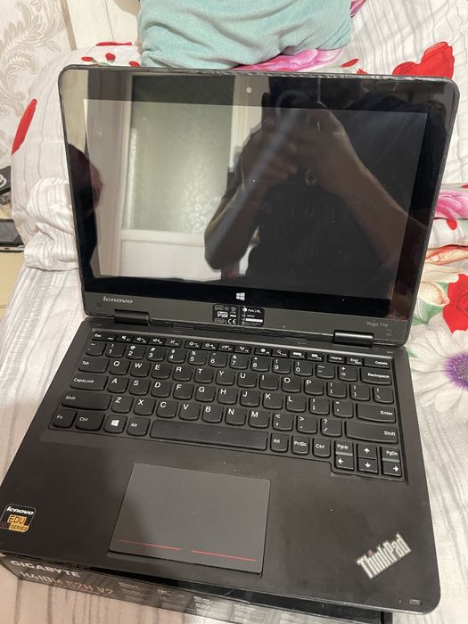 Lenovo thinkpad yoga 11e touchscreen Roman • OLX.ro