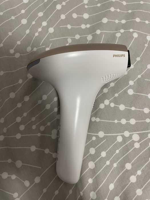 Фотоепилатор Philips Lumea с. Томпсън • OLX.bg