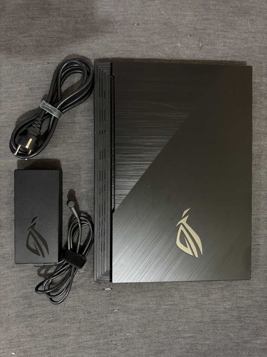 Laptop Gaming Asus ROG G713: SSD 1.5TB, 32GB RAM, intel i7, 1660Ti ...