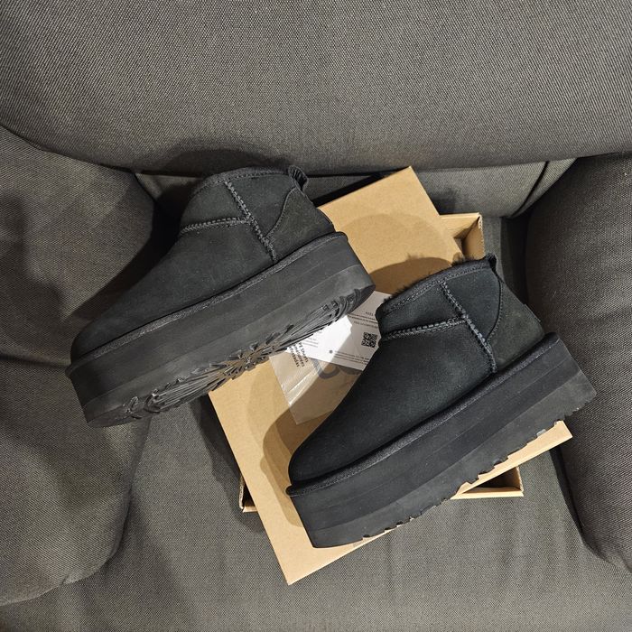 Ugg ultra mini platform black originali Bucuresti Sectorul 2 • OLX.ro