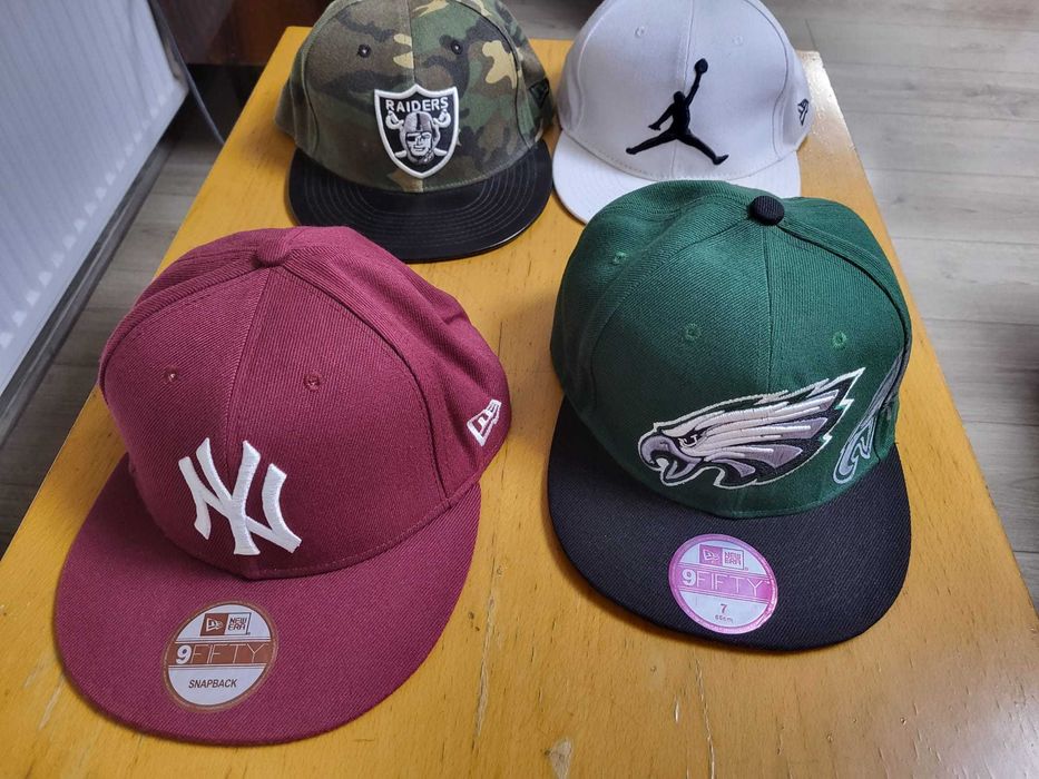Sepci new era originale Targu Jiu • OLX.ro