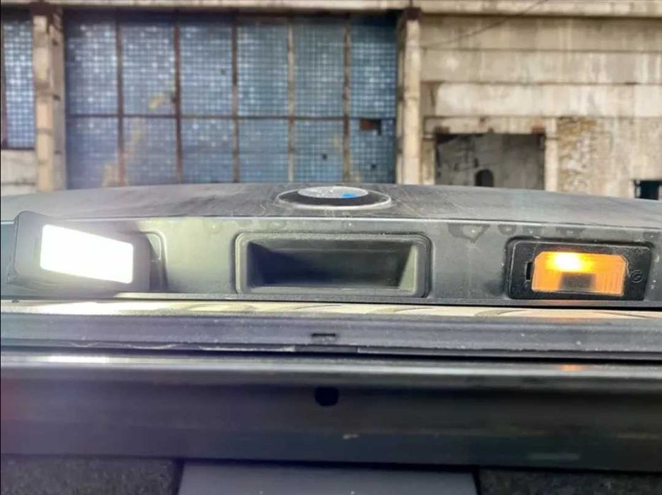 LED Плафон БМВ BMW E46 E39 E60 E90 E70 E71 E72 E82 E88 E53 E83 гр. Казанлък • OLX.bg