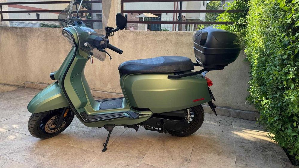 Scuter Lambretta V50 Special 50cc Bucuresti Sectorul 6 • OLX.ro