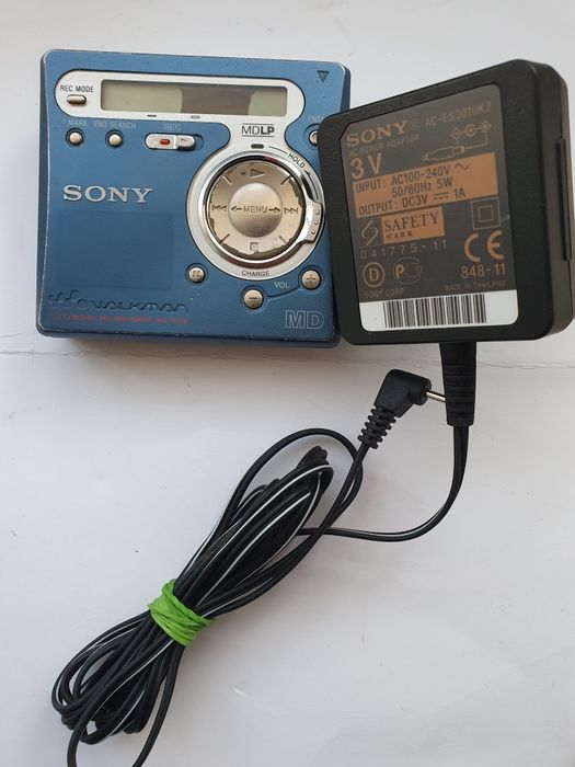 Minidisc walkman Sony MZ-R700, adaptor original Craiova • OLX.ro