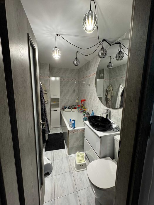 Apartament 3 Camere ,Uverturii nr.8 Bucuresti Sectorul 6 • OLX.ro