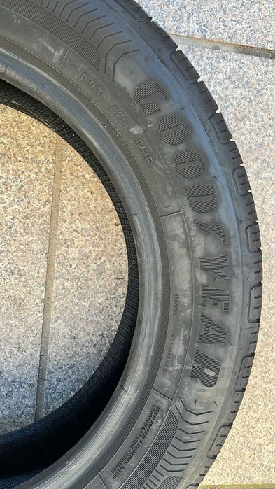 Anvelope vara GoodYear EfficientGrip Performance - 205/55R16 Bucuresti Sectorul 4 • OLX.ro